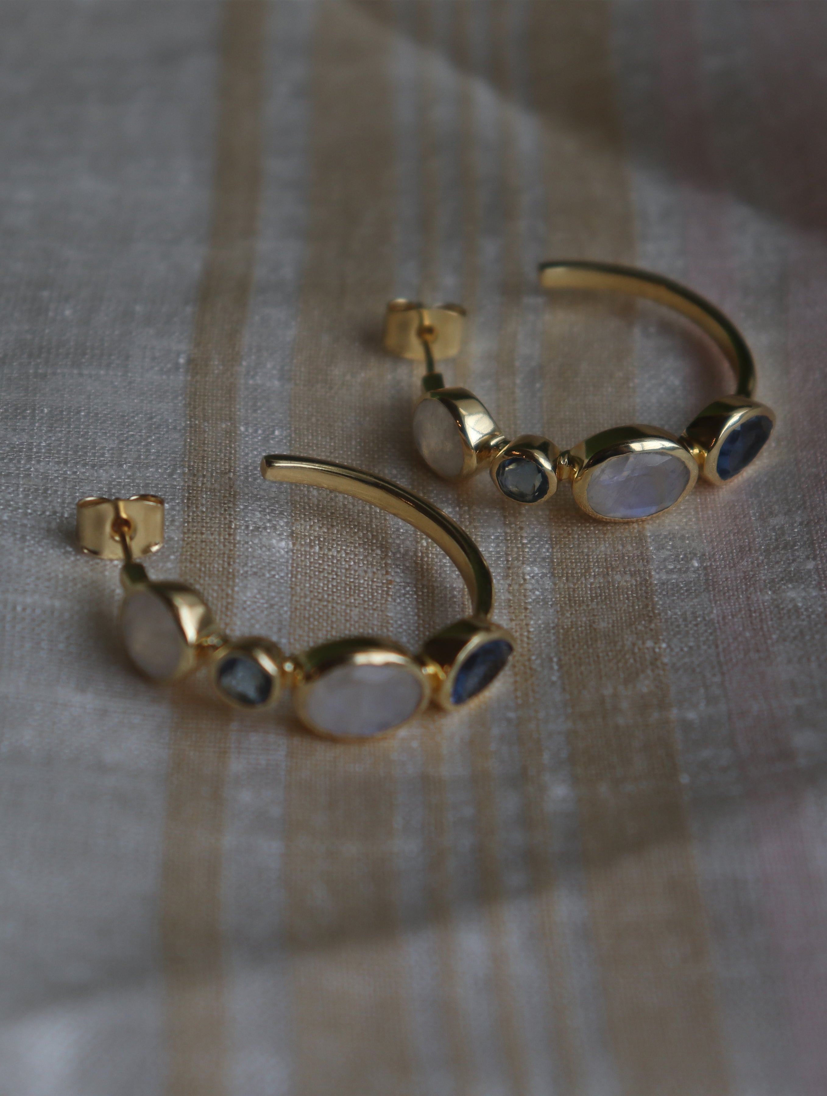 Hana Hoops - Sky – Manan