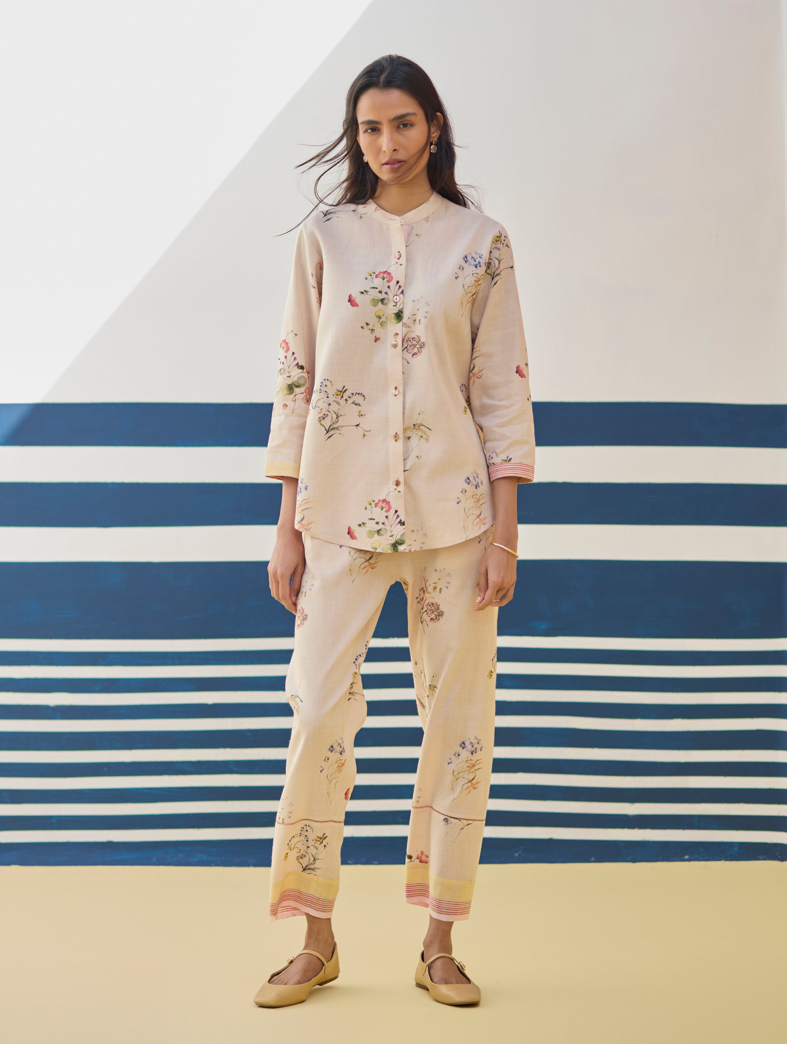 Vani Watercolour Floral Co-ord Set - Sand – Manan